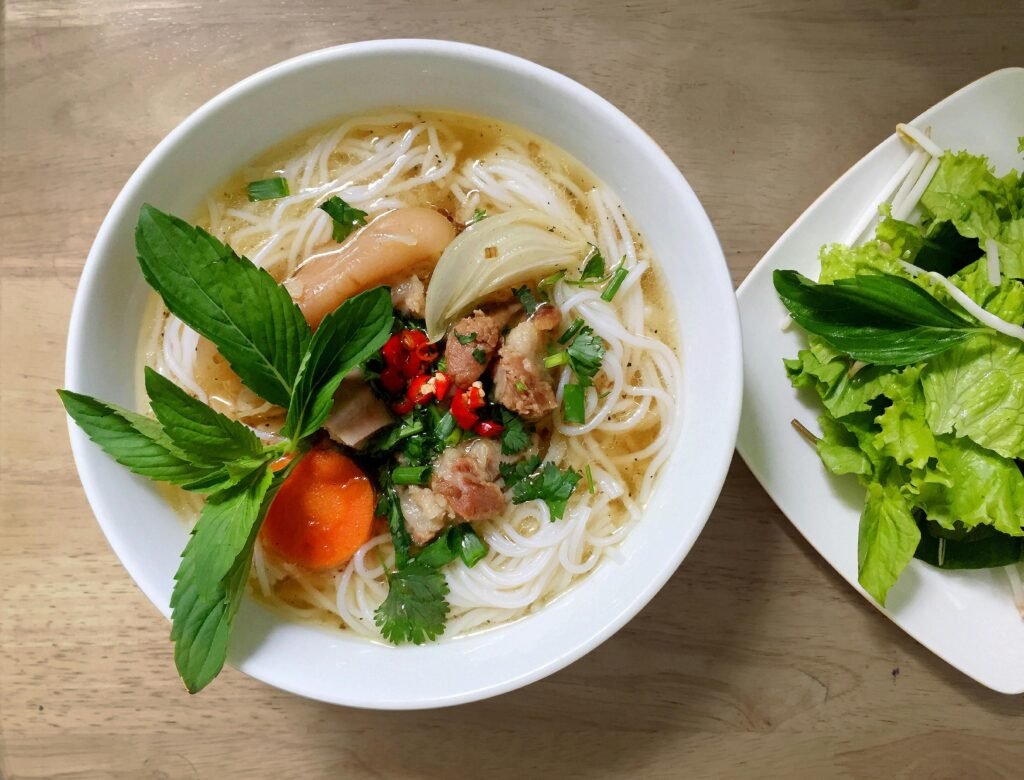 Master Of Noodles Nutrition Calculator! 87% Instant Energy!